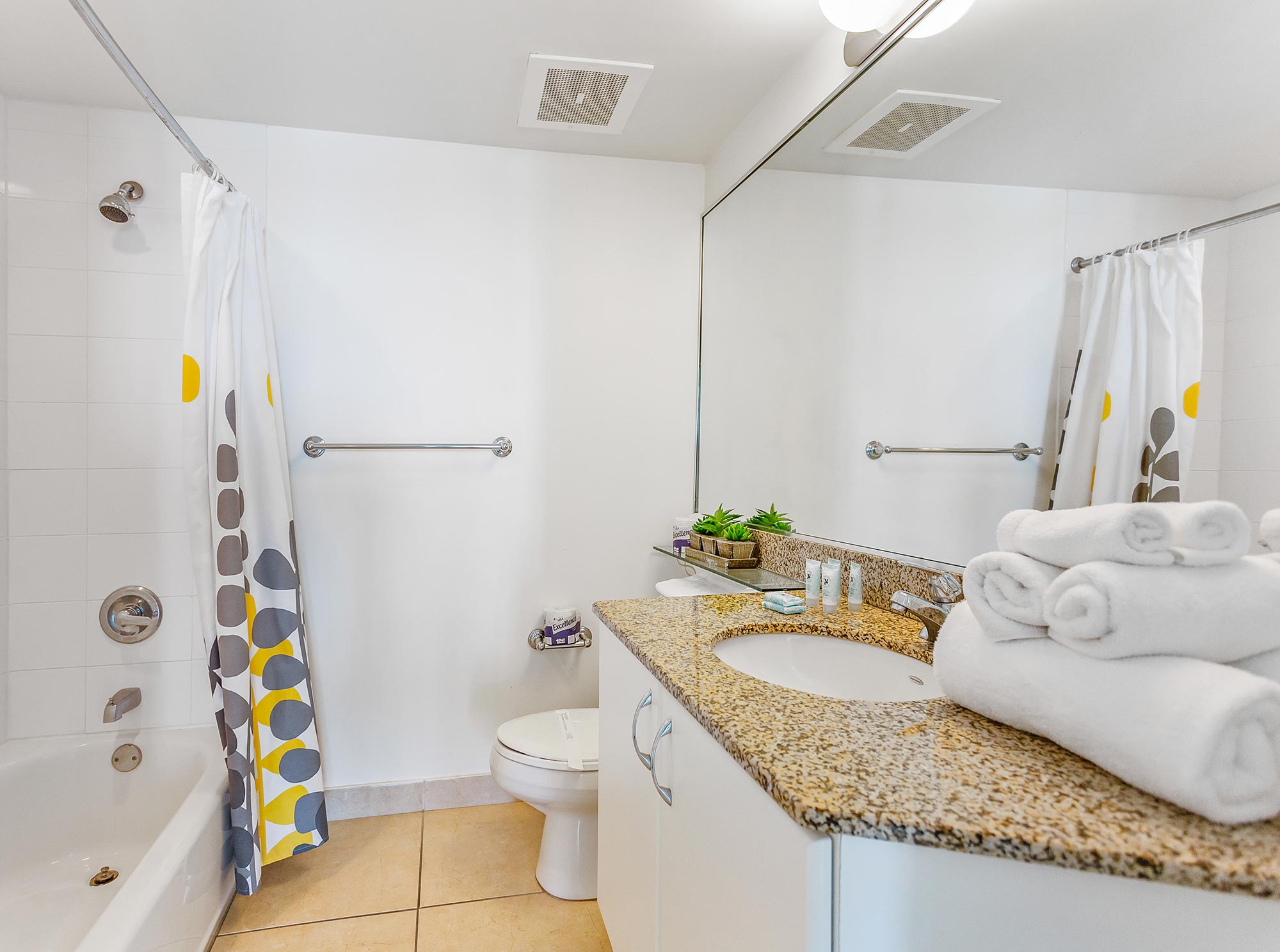 bathroom - OB Suites Brickell